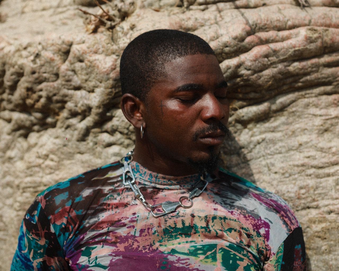 Llona Releases GroundBreaking Debut Album, Homeless - Purp Kulture